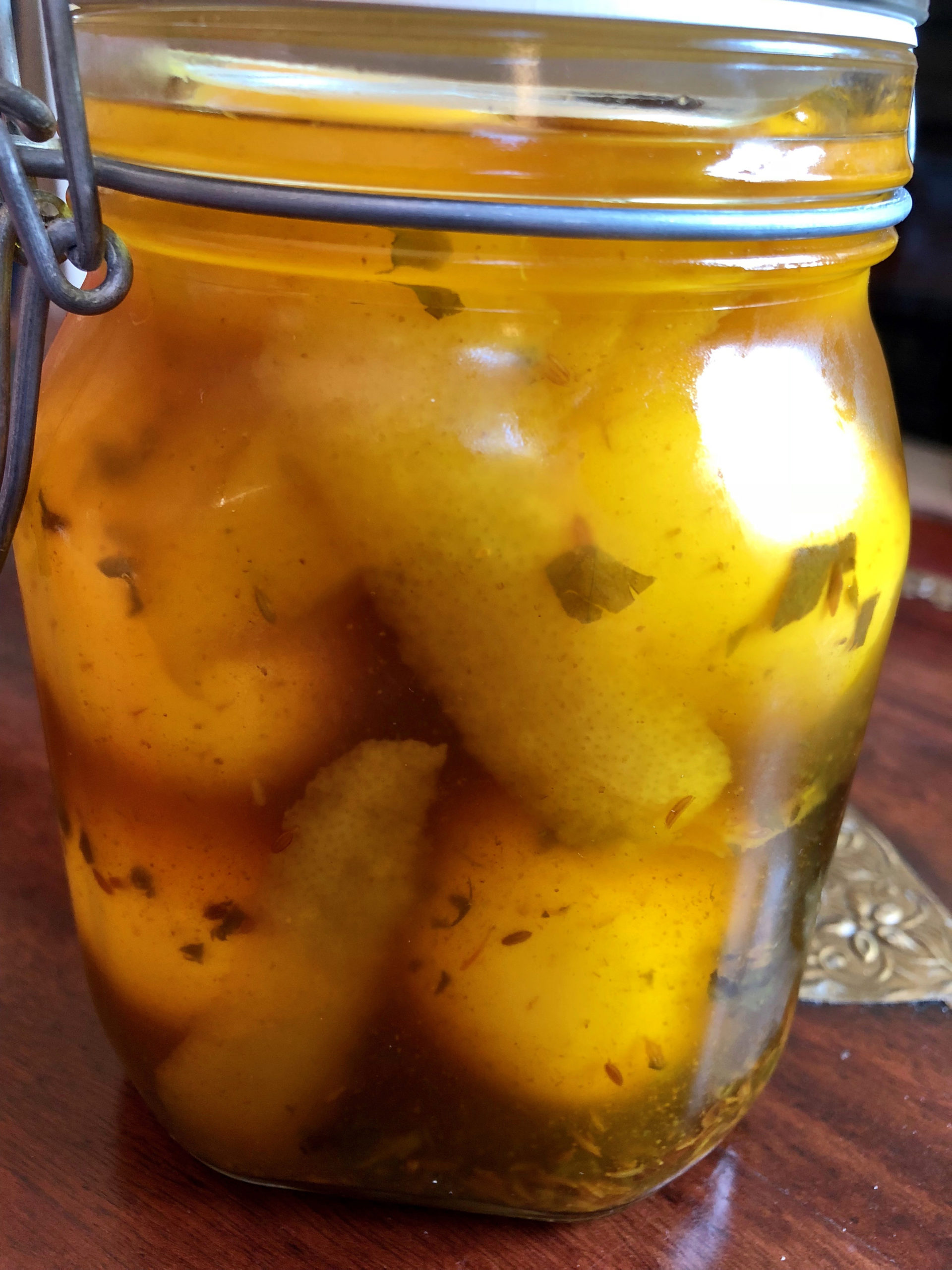 Pickled eggs (بَيْض مُخَلَّل, bayd mukhallal) – Eat Like A Sultan