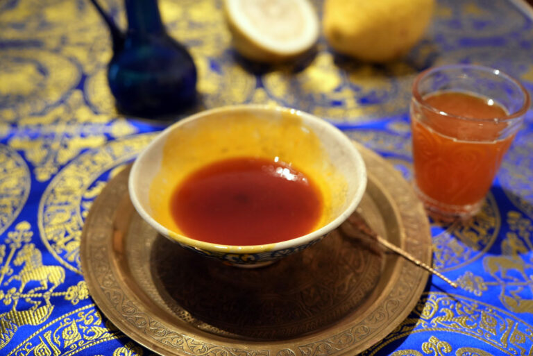 Eat Like A Sultan – Bringing Medieval Arab Cooking to Life